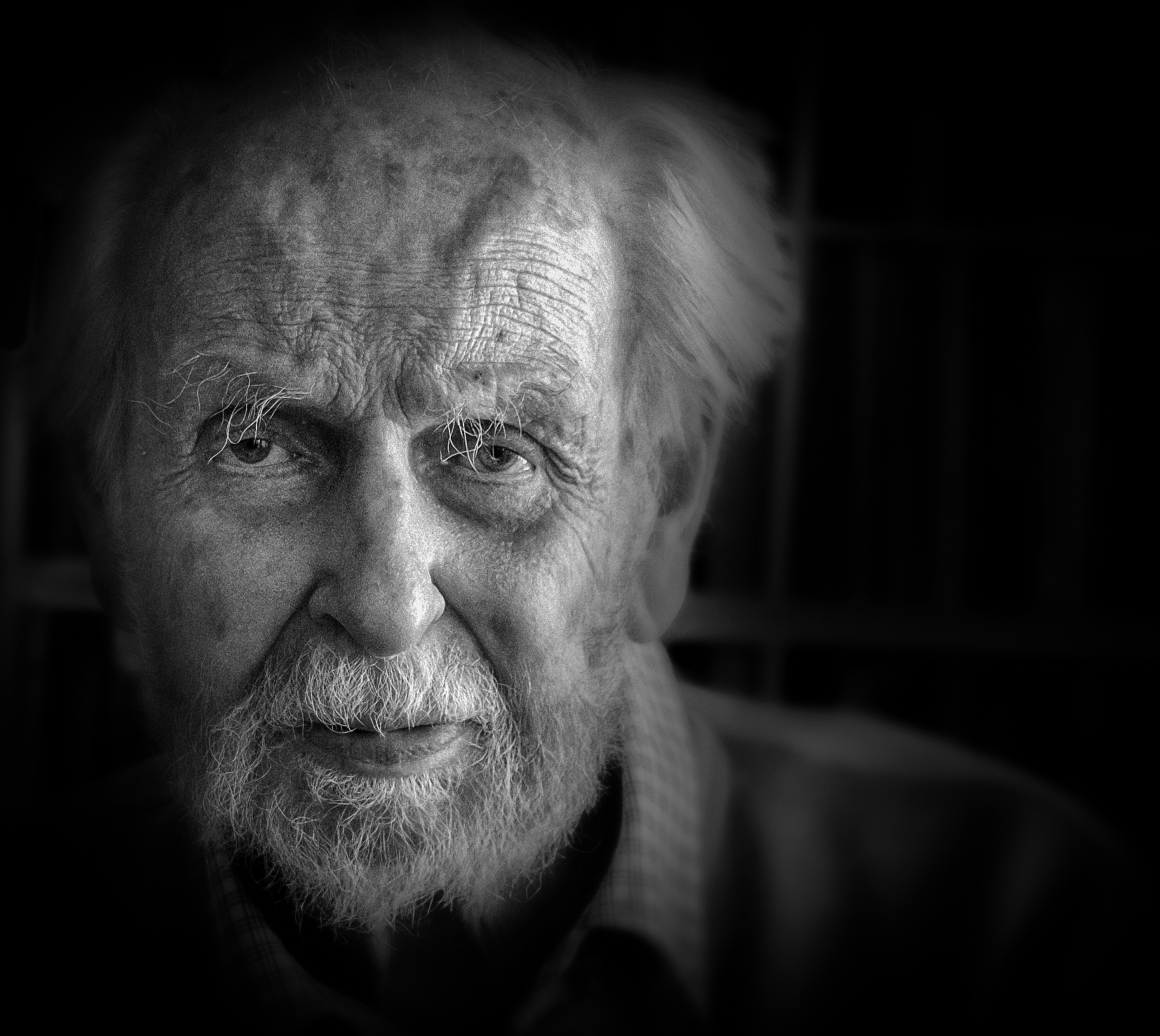 Anders Engman har lämnat jordelivet - Fotosidan