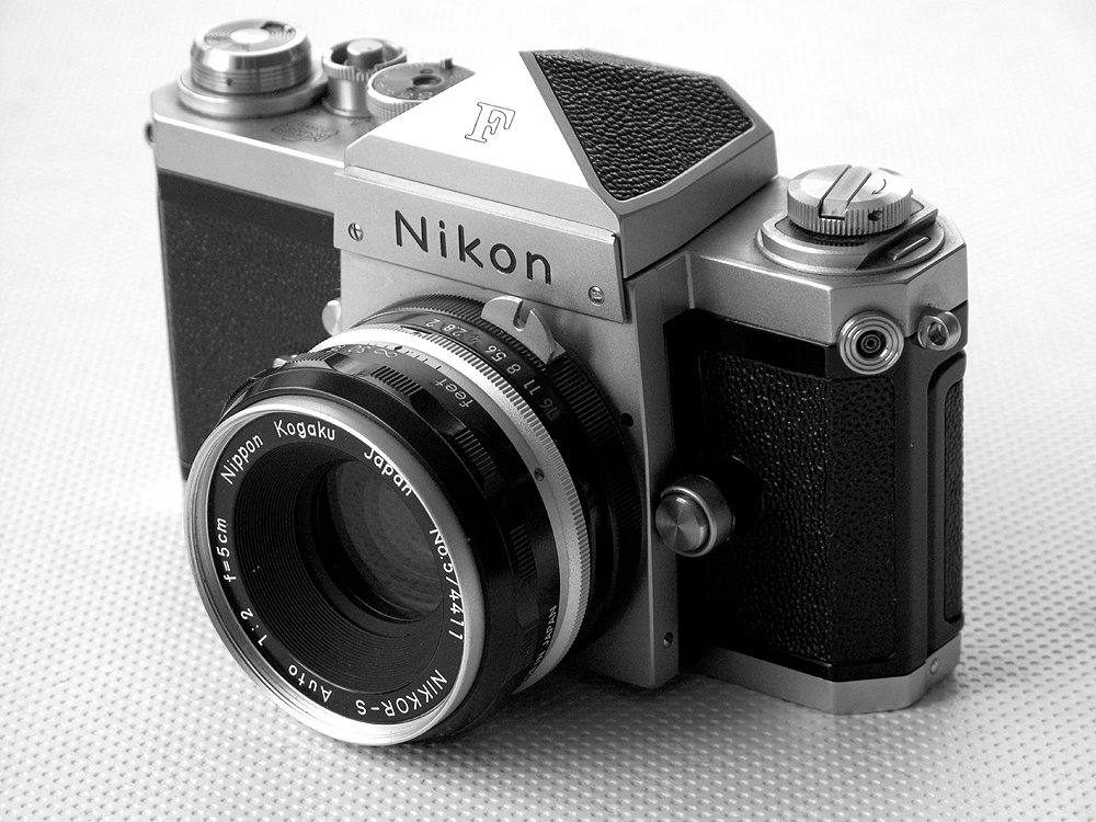 Straight 6161 // Det kanske är en reaktion mot en viss fartblindhet ...