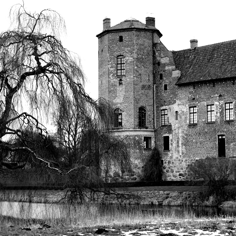 Torup slott i svartvitt - Fotosidan