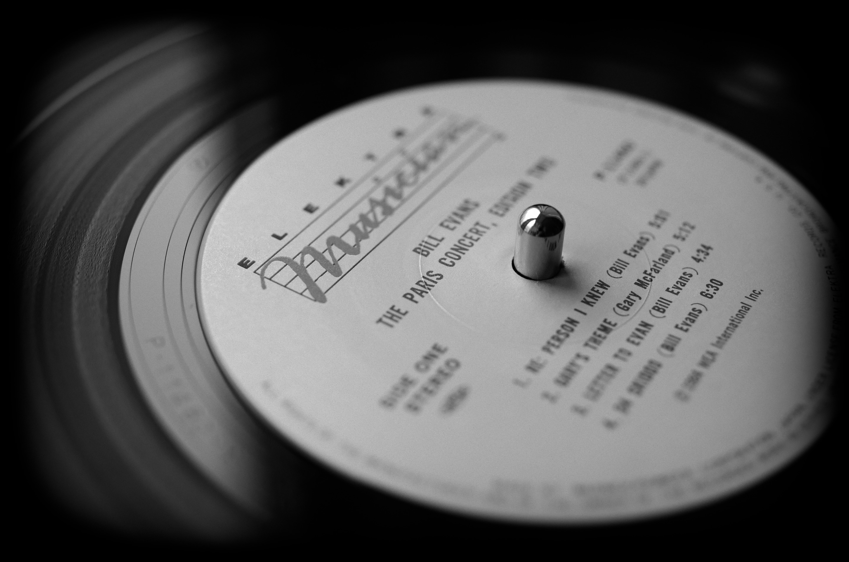 L'Espace de Cardin (1978): Bill Evans: The Paris Concert Two - Fotosidan