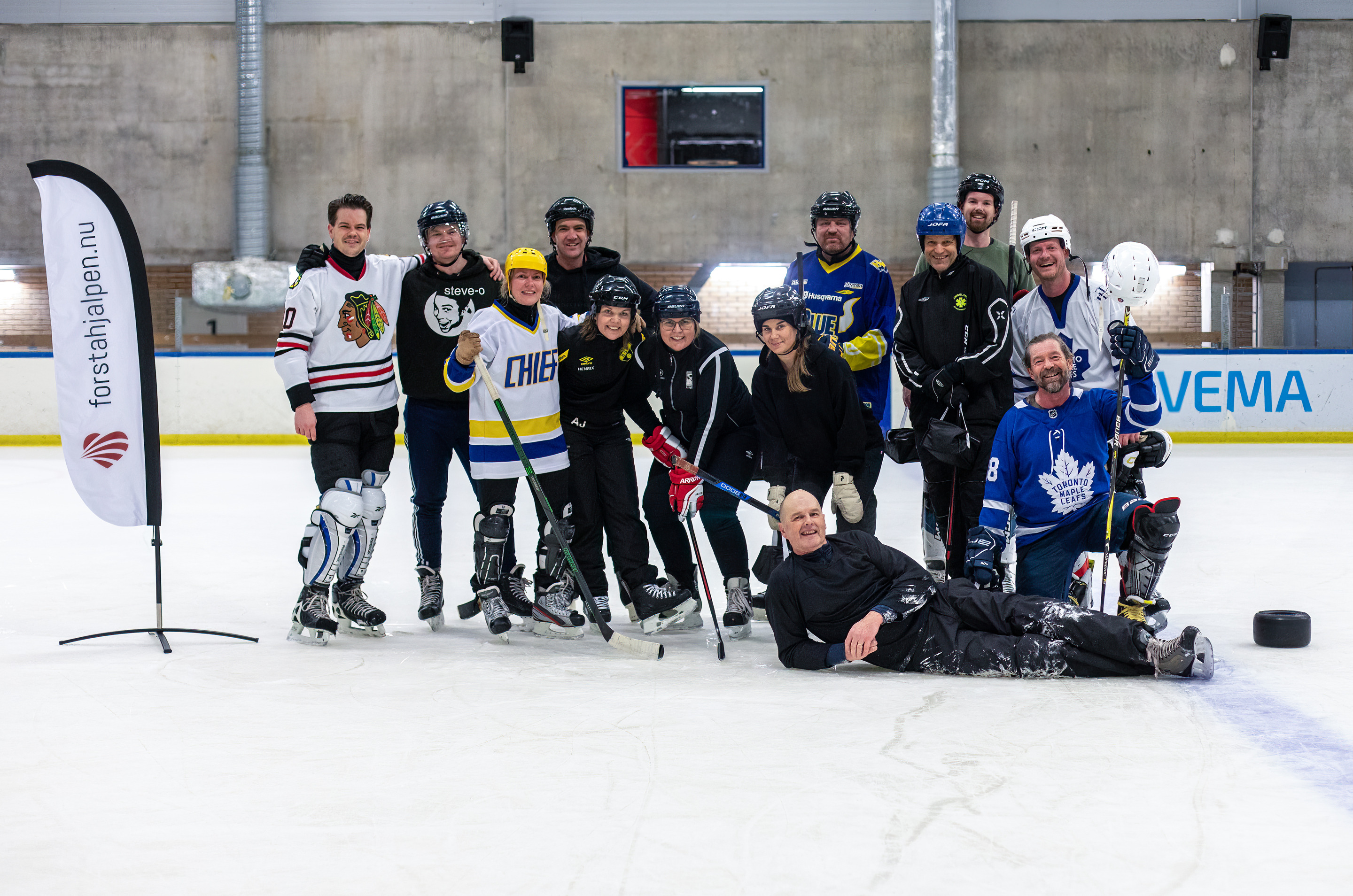 Ishockey med kollegor - Fotosidan